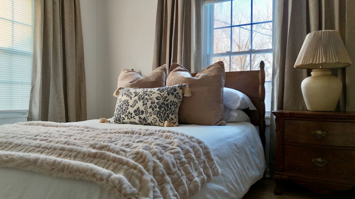 Cozy, Newly Renovated Home - North East, PA