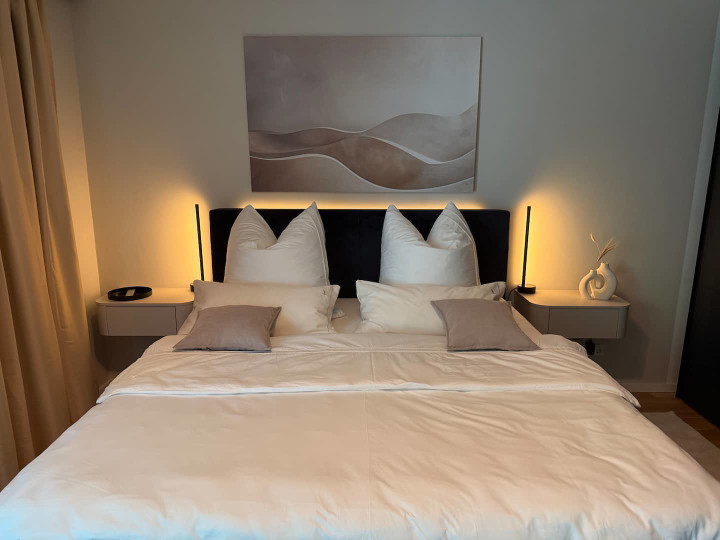 Stylish Champagne Suite Near Volksparkstadion - Hamburg