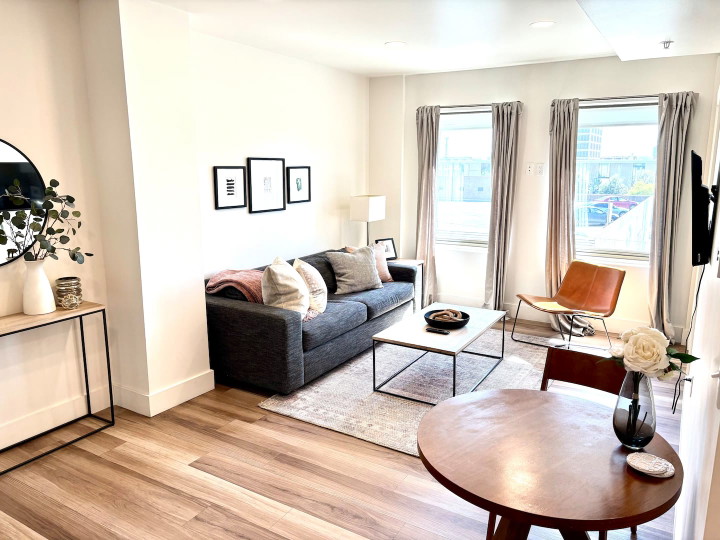 Location, Location, Location Cozy Modern Apt W/gym - Tulsa, OK