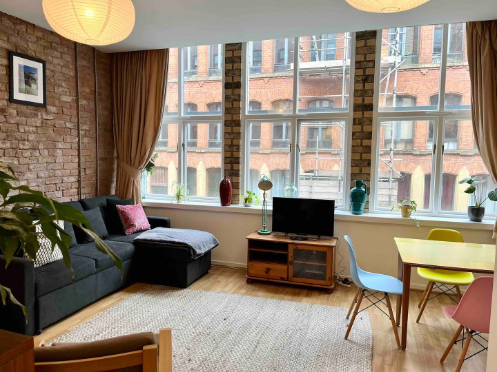Loft Style Apartment In Best Part Of City Centre! - Manchester