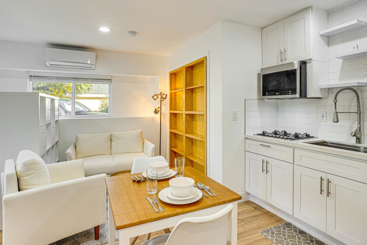 3 Mi To Angel Stadium: Cozy Studio W/ Patio! - Santa Ana, CA