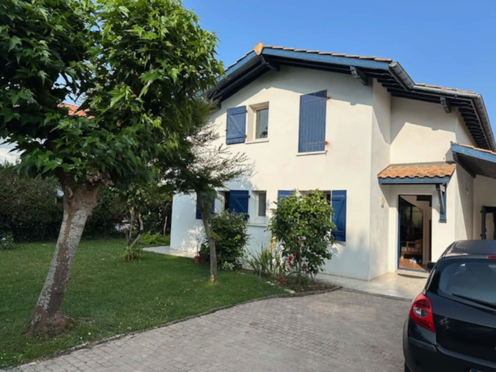 Villa Anglet 10 Pers. Avec Spa Extérieur Et Jardin - Biarritz