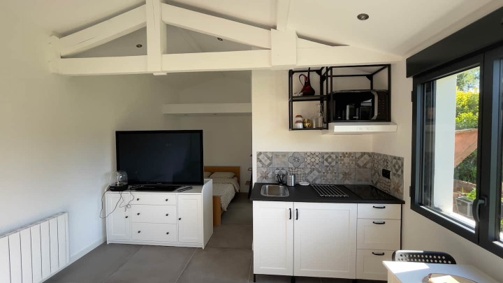Charmant Studio Avec Parking Gratuit - Pessac