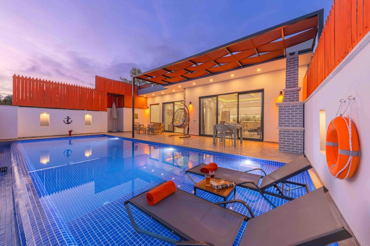 Villa Mevo Jakuzili Balayı Tatil Villası - Kalkan