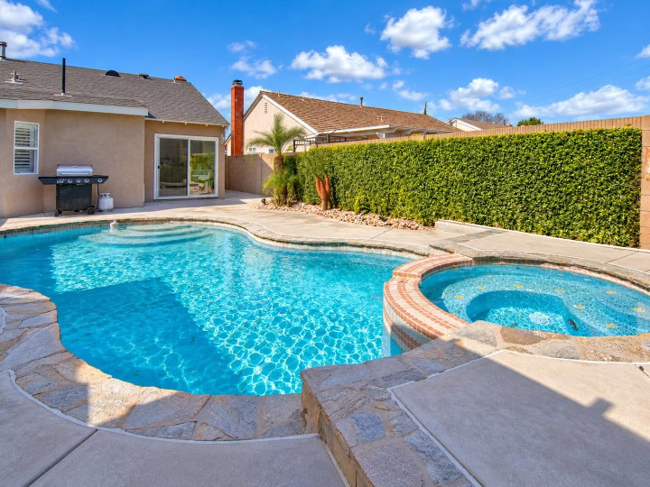 Pool And Spa + Close To Disney +Game Room - Buena Park, CA