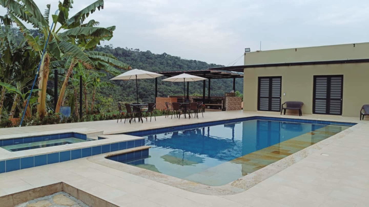 Casa En Anapoima, Jacuzzi, Piscina, Tv, Wifi - Anapoima