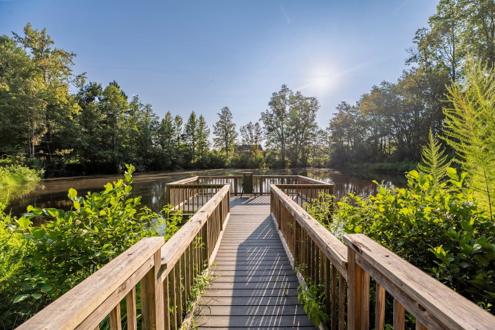 The Fishing Shack - Stunning Pondfront Retreat - Lake Norman, NC