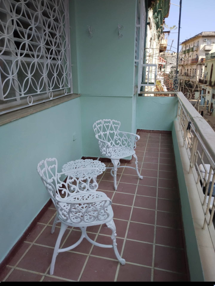 Armando And Mercy's House - Havana