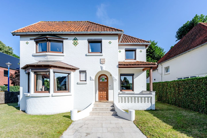 Le Molinel - Authent. Alleenst. Villa In Koksijde - La Panne