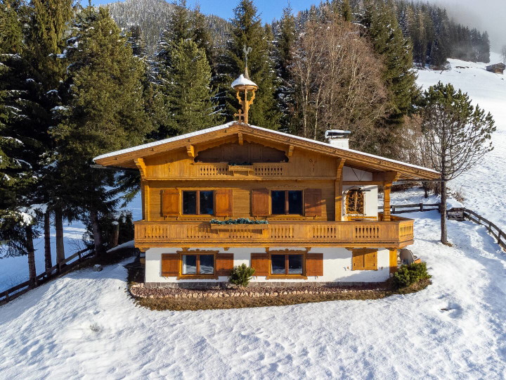 Isolated Rustic Chalet, Wildschönau - Auffach
