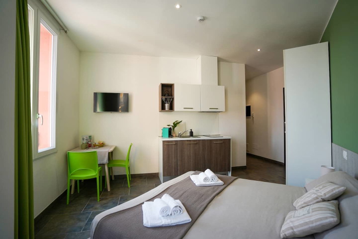 Superior Studio Apartment Residence Matteotti - Novara