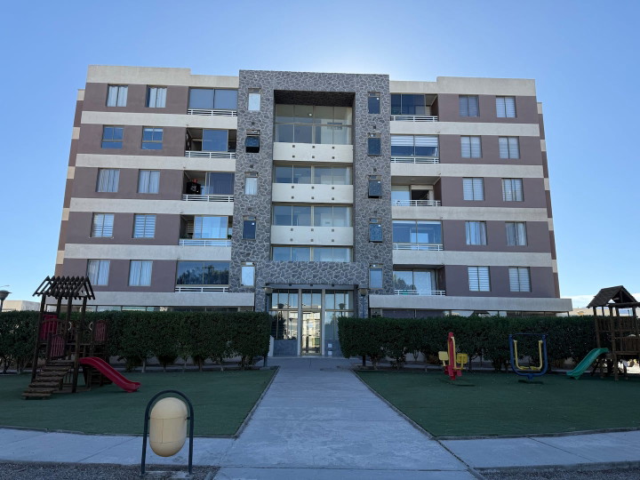 Lindo Y Cómodo Departamento En Calama - Calama