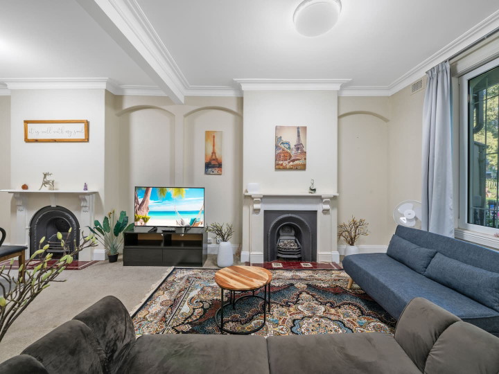 Fancy Icc & Darling Harbour 4br House With Garage - North Sydney