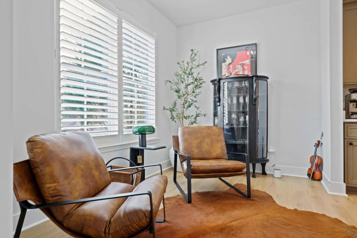 Bright, Clean & Modern Home - Marietta, GA