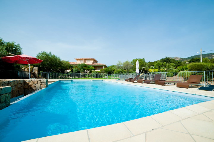 Appartement N°2 (4/6p) Dans Résidence Avec Piscine - Corsica