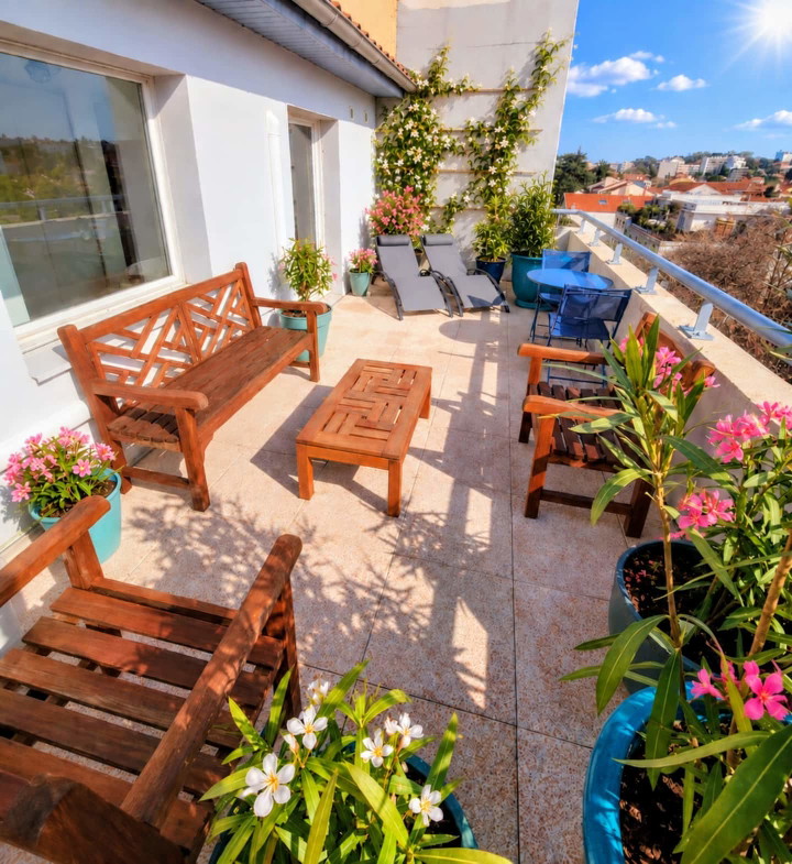 Exceptional Studio With Terrace Near Part-dieu - Lyon