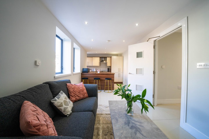 Queens University Apartment Sleeps 6 - Belfast