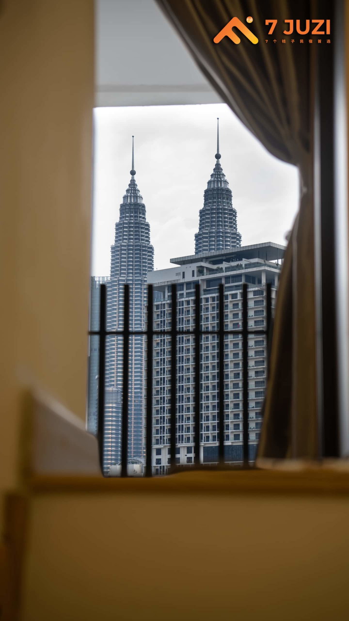 Klcc Tower Couple Suite | Netflix | Infinity Pool - Kuala Lumpur