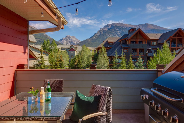 Lovely 2br Canmore Condo W/ Heated Pool & Hot Tub! - Canmore