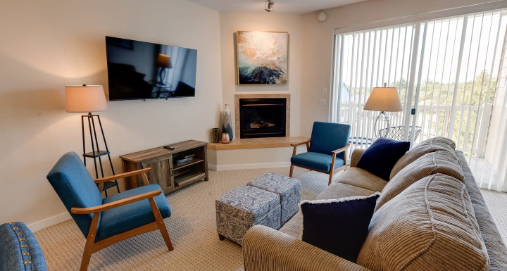 Calliope's Seaside Sanctuary Condominium - Oyhut - Ocean Shores, WA
