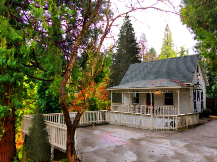 Creekside Hideaway - Nevada City, CA
