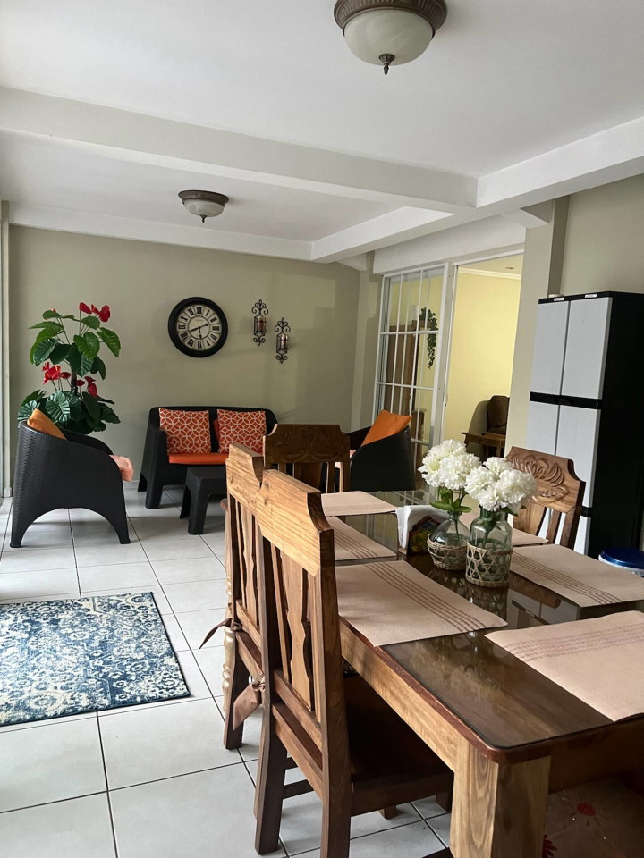 Casa De La Escalon - San Salvador