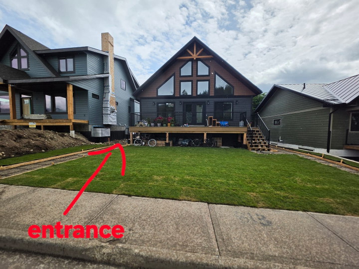 Private Basement Suite | 2 Queen Rooms In Jnp - Jasper