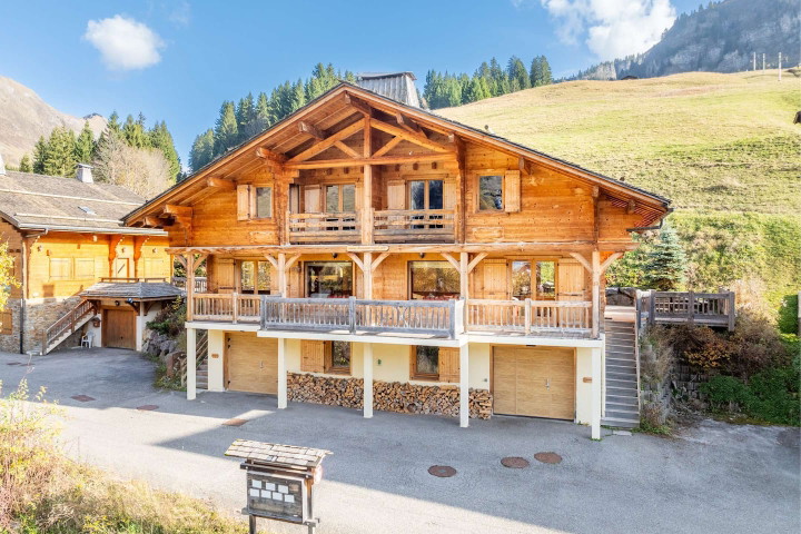 Chalet Cosy à 50 M Pistes Avec Sauna - La Clusaz