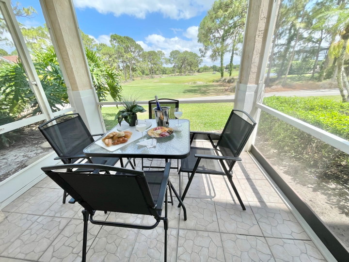 Pga Golf & Mets Wonderful Golf Course View Apt A - Port St. Lucie, FL