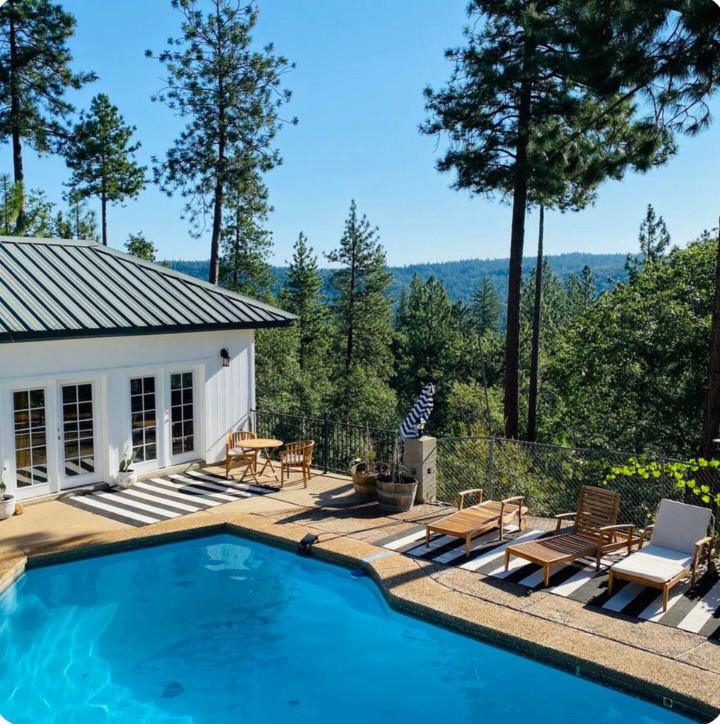 Breathtaking Vineyard & Mountain View Hideaway - Grass Valley, CA