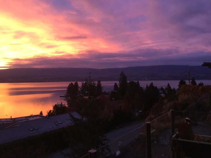 Welcome To Lago Vista!
L# 9693
Bc# H615629778 - West Kelowna