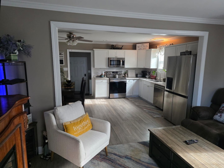 Cozy Cottage Style 2 Bedroom Home. - Ridgeway, VA
