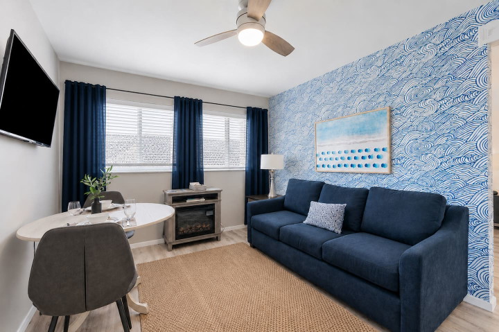 Loft Confortable à La Plage, à 32 Marches Du Sable, Sans Frais Pour Les Voyageurs ! - Ventura, CA