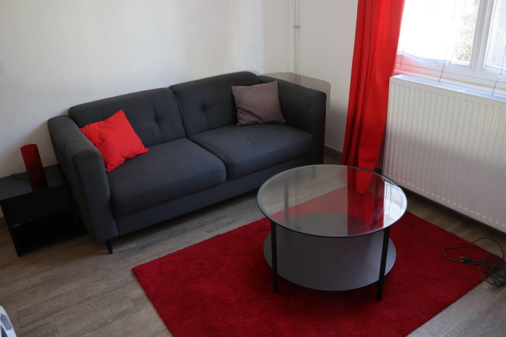 Appartement T2 Spacieux Et Lumineux Au Rdc - Indre-et-Loire