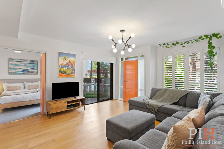 Oceanview Apartment In Heart Of Cowes - Melbourne