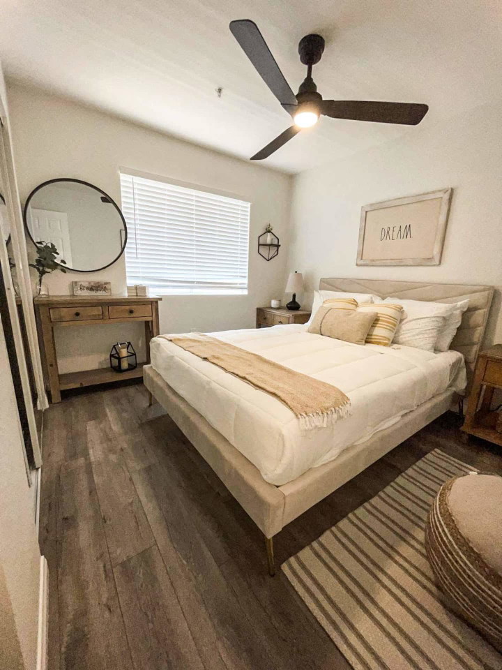 15 Min To Disney Apartment - Santa Ana, CA
