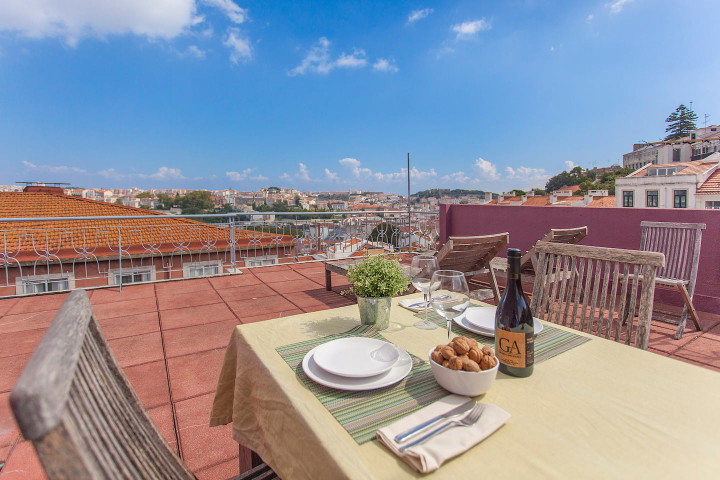 Maison Avec Vue Et Terrasse à Principe Real - Lisboa