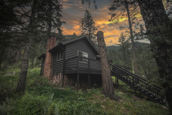 Scenic View Mountain Cabin W/ Hot Tub, Deck, Loft - Woodland Park, CO