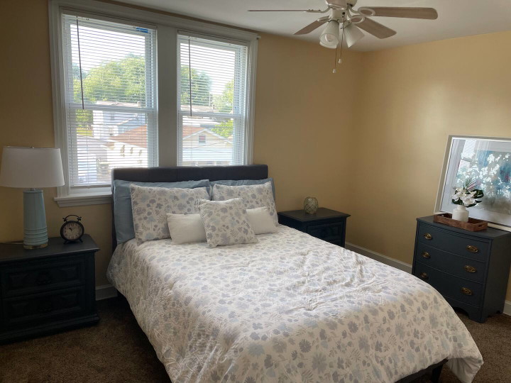 Newly Renovated Townhome - Kennett Square, PA