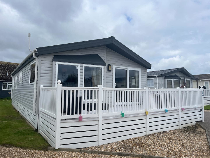 Everleigh Holiday Lodge - Chichester