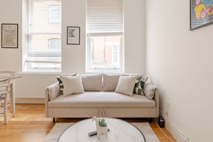 Beautiful 1 Bed Flat 2 Minute Walk To Camden Stn/! - London