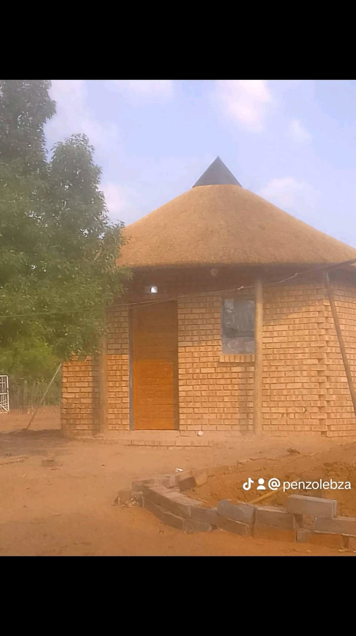 Traditional Living In The Rural - Hammanskraal