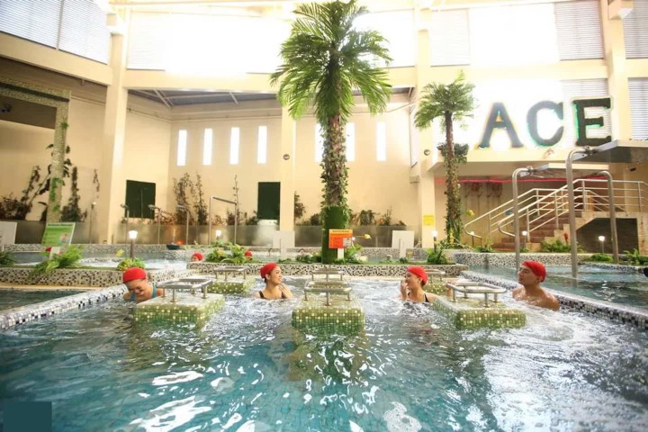 Ace Suites By The Waterspa - Budget Family Room - Taytay