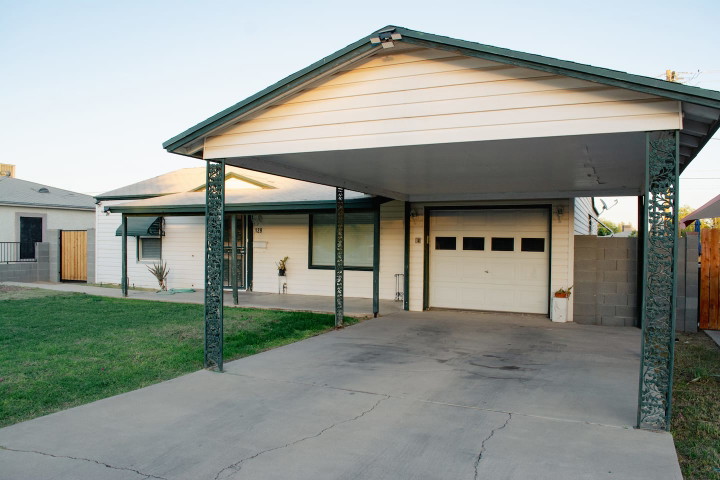 Charming 3-bedroom Family Getaway In Goodyear - Avondale, AZ