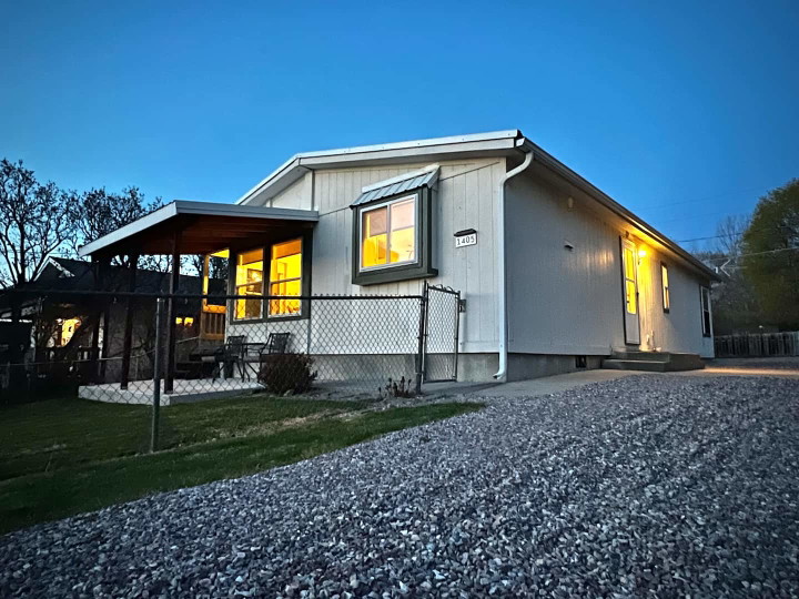 Flathead Lake Bungalow - Montana