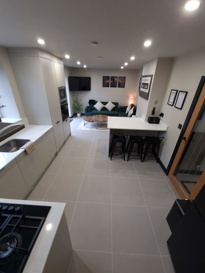 Leamington Spa Home 4-bed-sleep 7-wifi-parking - Royal Leamington Spa