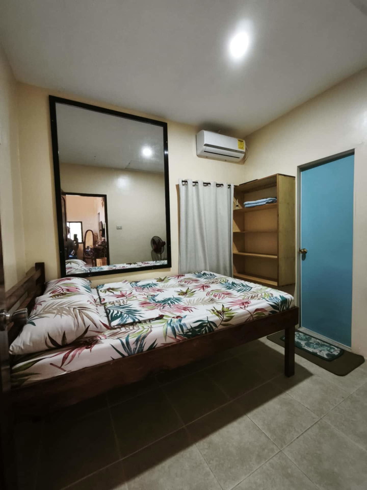 Rent A Whole House In Coron - Corón