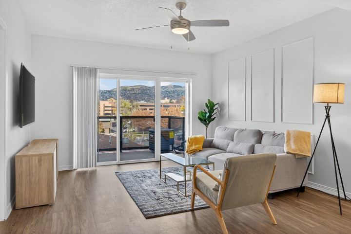 Luxury Skyline Residence | Elegant 2br Escape, - Salt Lake City, UT
