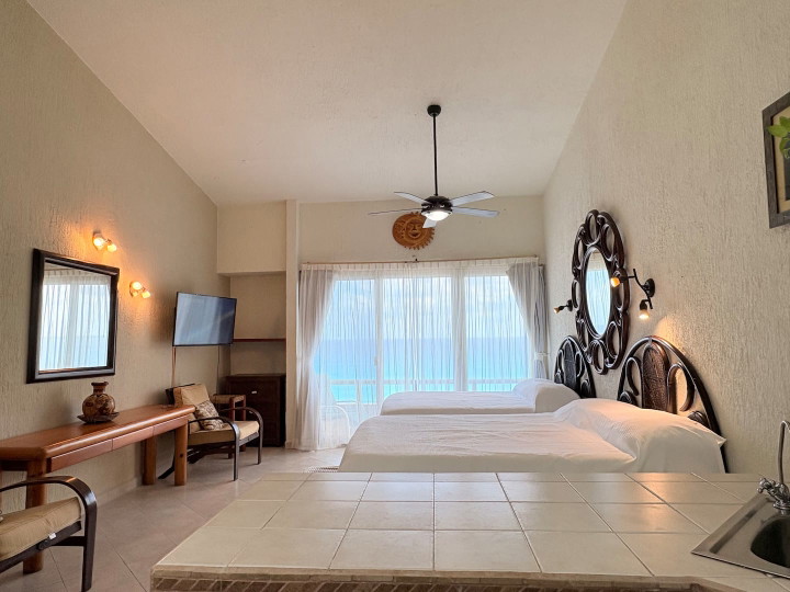 Beautiful Family Front Penthouse On The Beach - Cancún