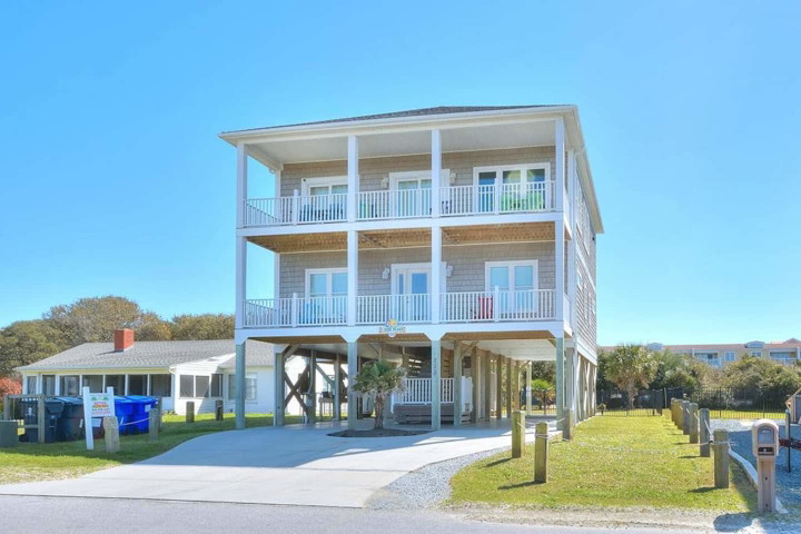 Blue Dragonfly: Spacious 6br Oceanview Retreat! - Bald Head Island, NC